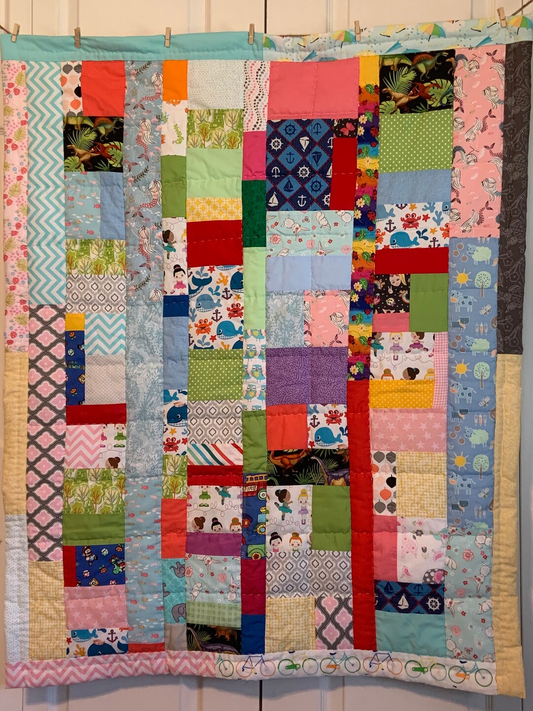 Baby Quilt, Toddler Quilt, Scrappy Quilt - Etsy