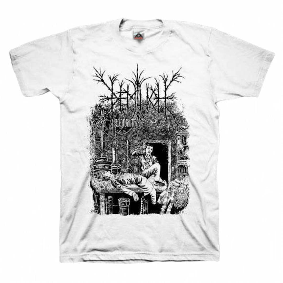 Demilich Slimy Flying Materials T-shirt - Etsy