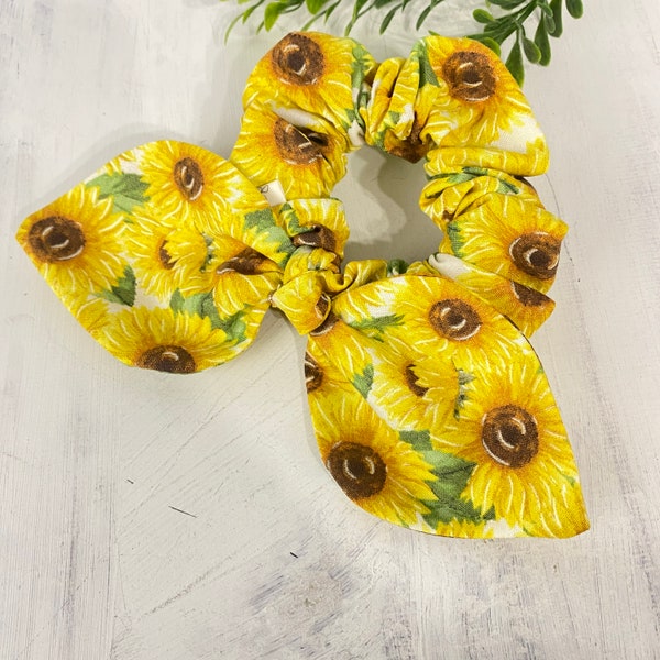 Bow Scrunchie - Etsy