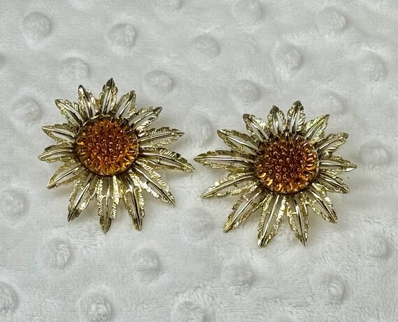 Vintage 1960’s Sarah Coventry Sultana - Gem