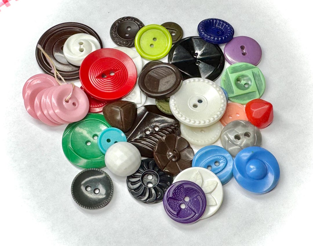 Vintage Plastics Assortment - Etsy
