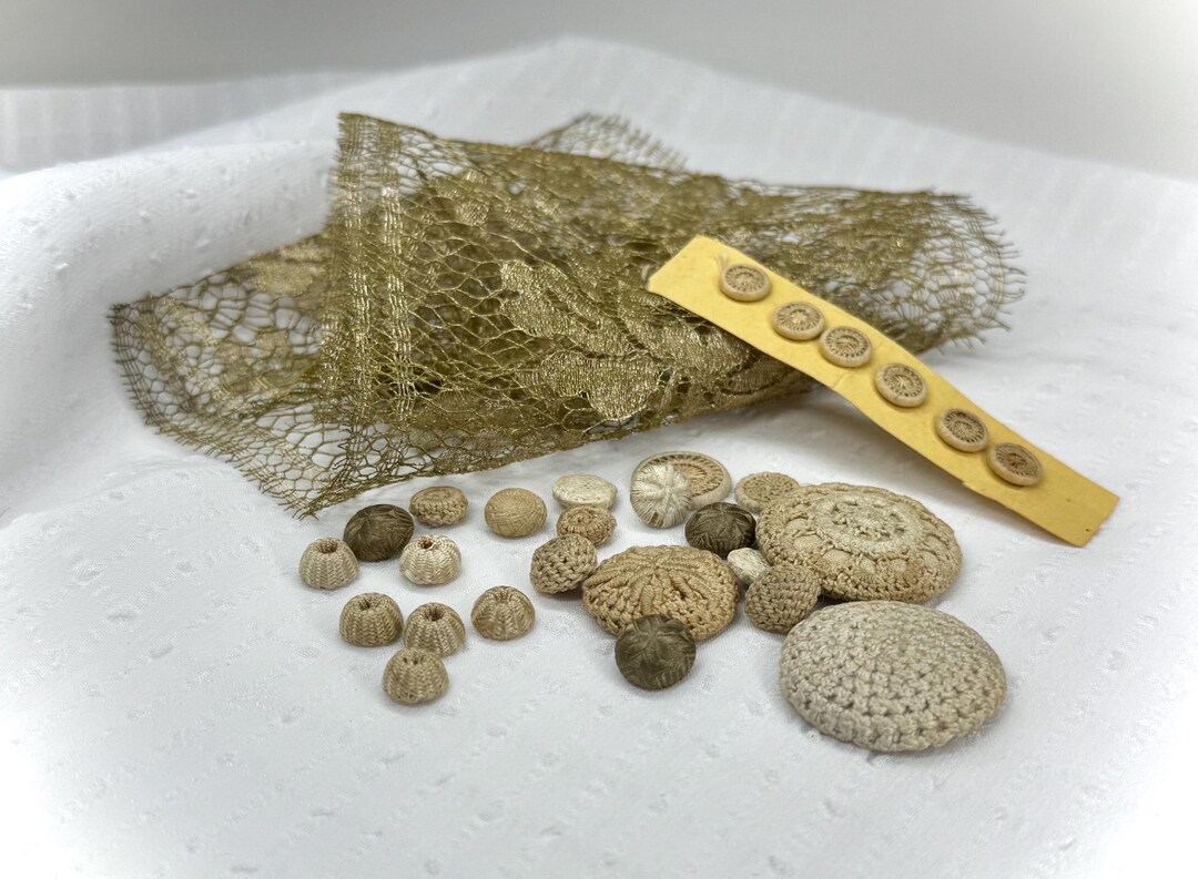 Antique Dorset Passementerie Buttons and Lace - Etsy