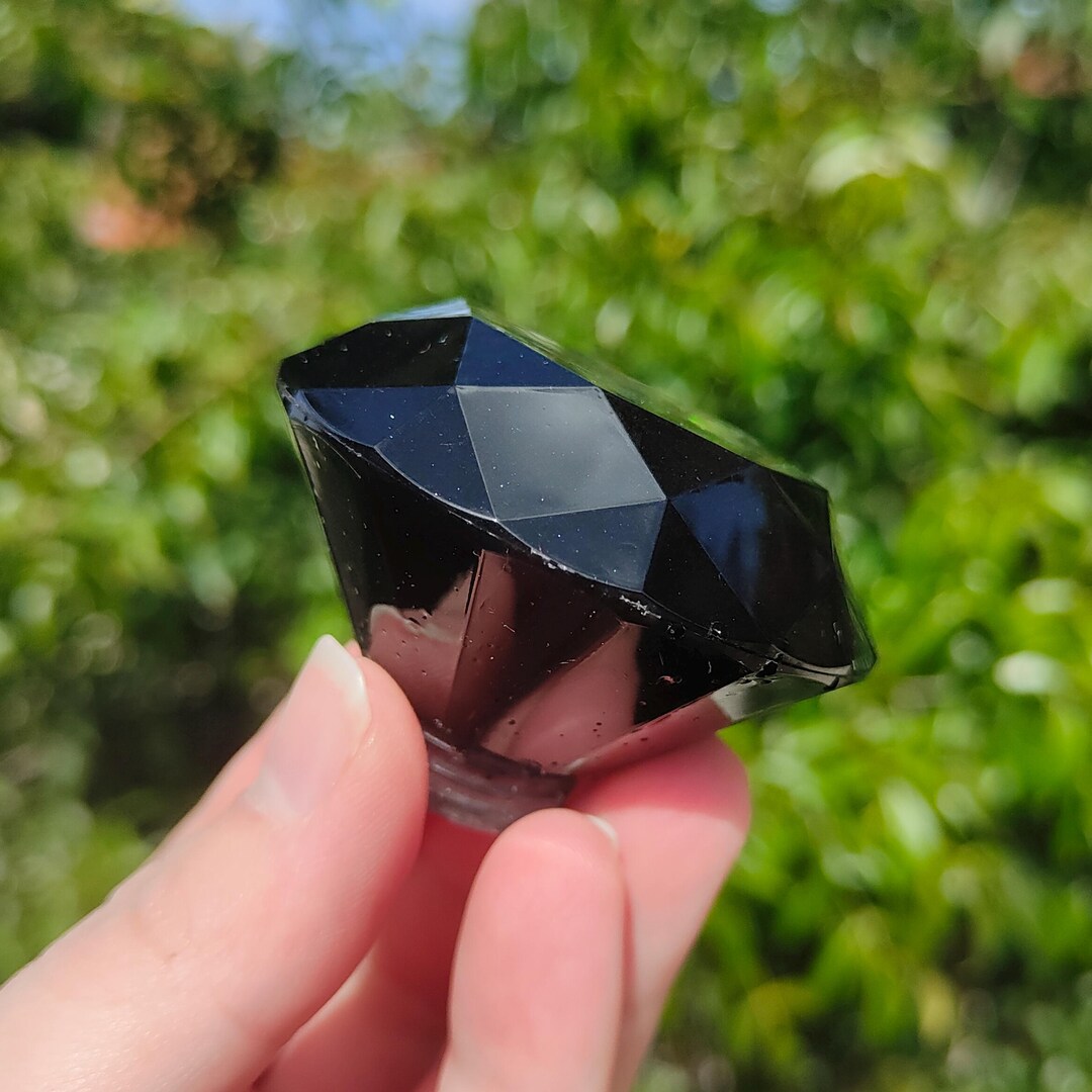 B-grade Black Liquid Core Resin Diamond Insert - Etsy