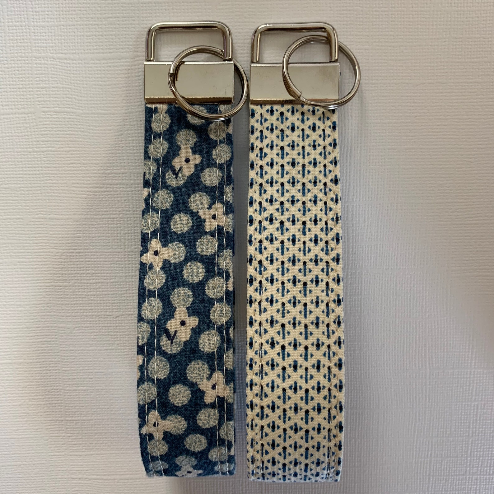 Blue Floral Key Fob Set Fabric Key Fob Wristlet Key Fob - Etsy