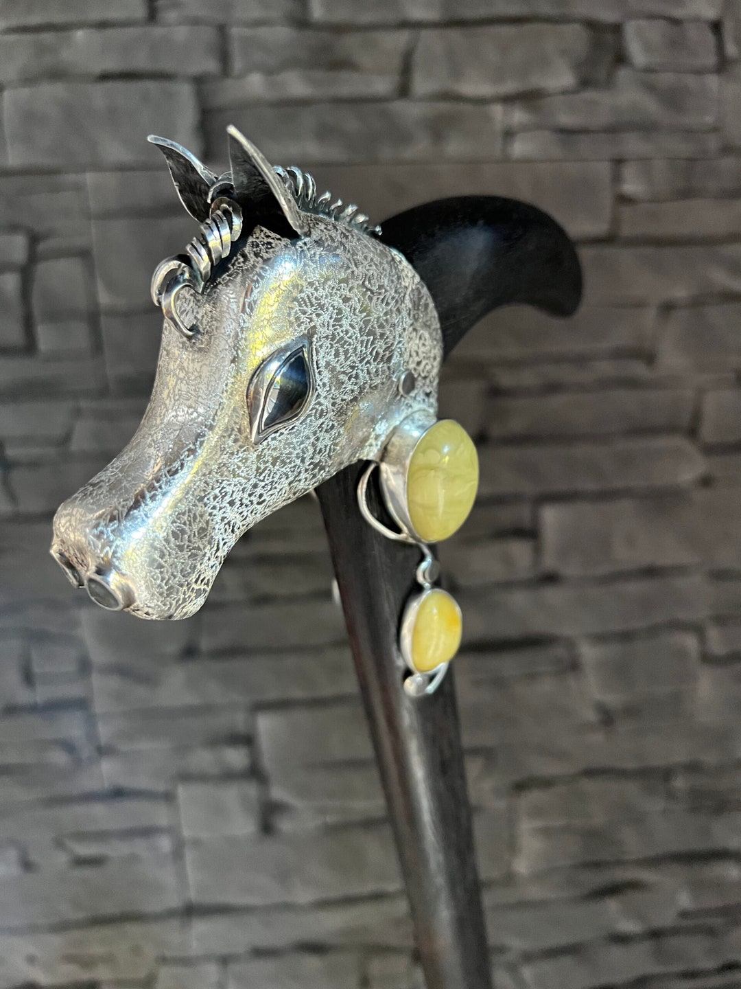 Black Walking Stick With Arabian Horse in Silver | Natural Baltic Amber ...