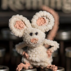 PIP SQUEAKS: ONE Posable Cotton Pipe Cleaner Toy Mouse (vegan Materials ...