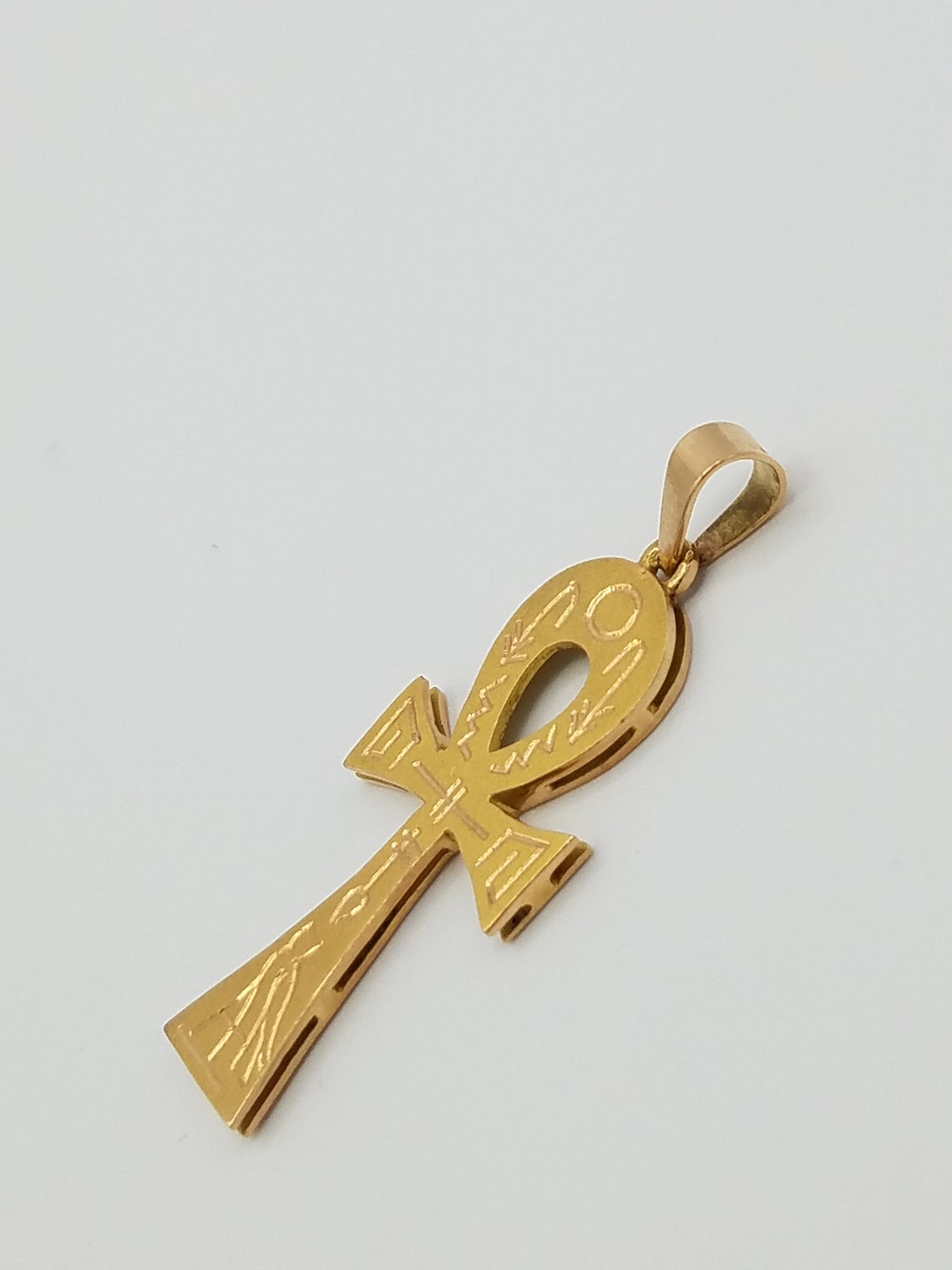 18k Gold Egyptian Ankh charm | Etsy