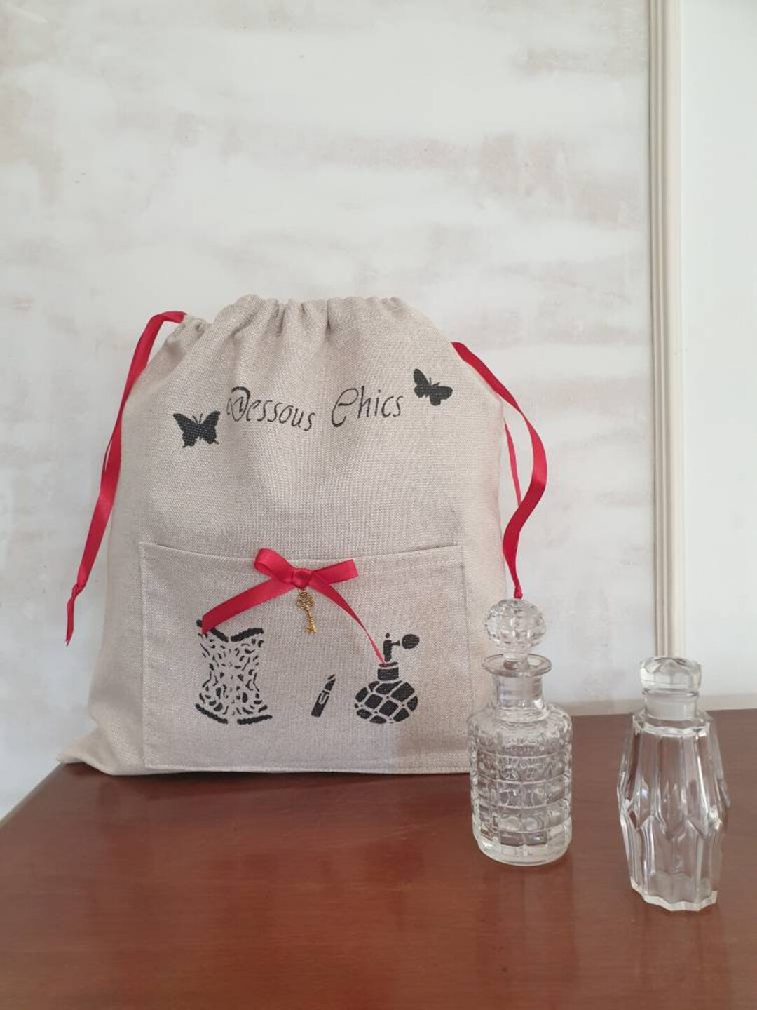 Customizable Glittery Linen Lingerie Storage Pouch Bag. Pompadour Model ...
