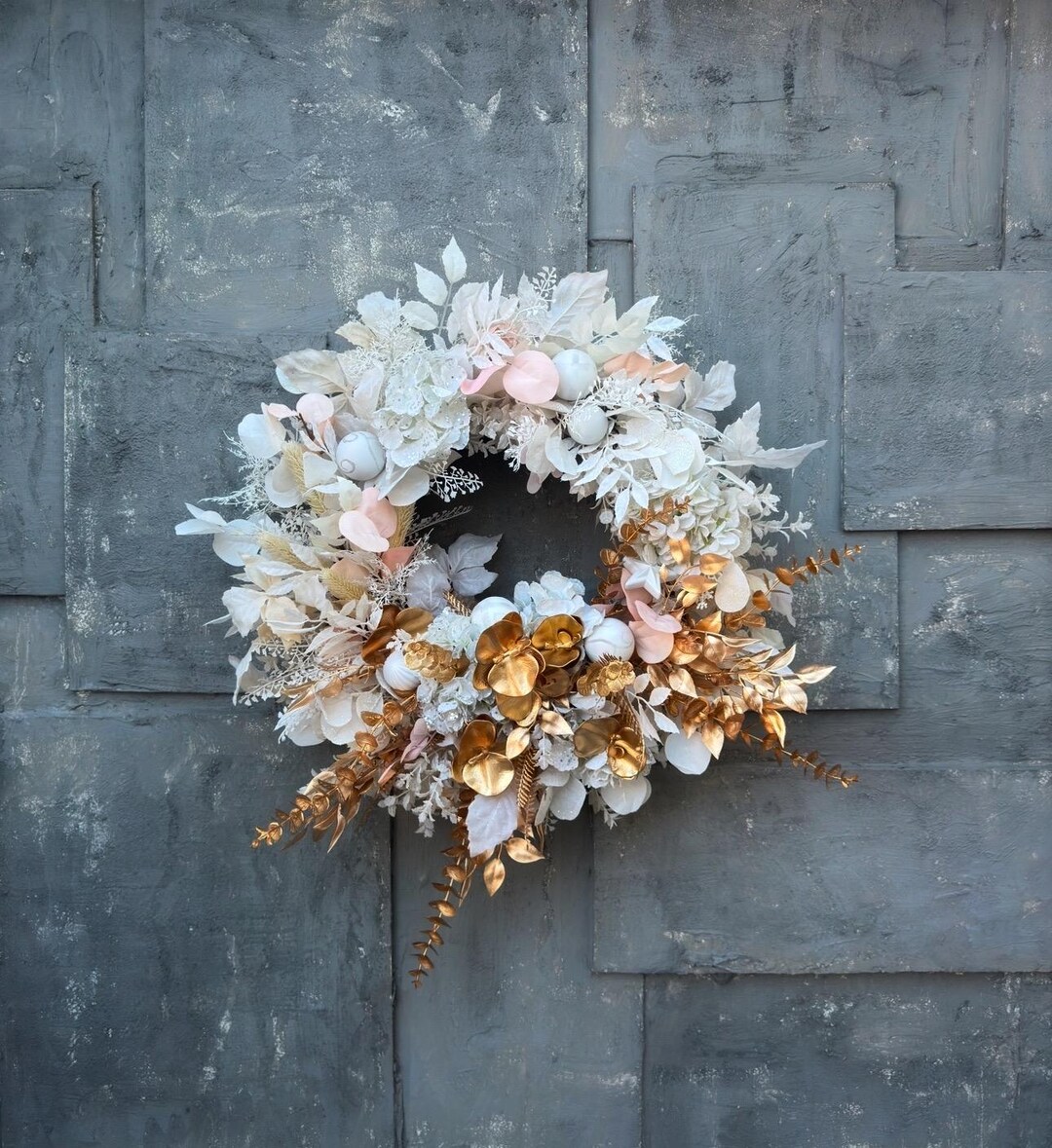 White & Gold Holiday Wreath • Elegant Luxe Christmas Decor for Front ...