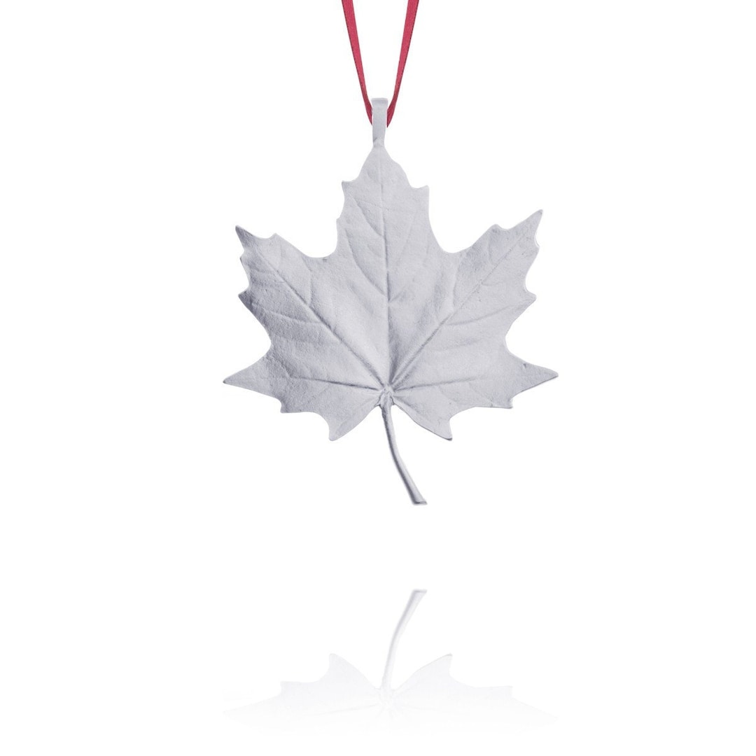 Maple Leaf Ornament || Canadian Christmas Ornaments - Etsy