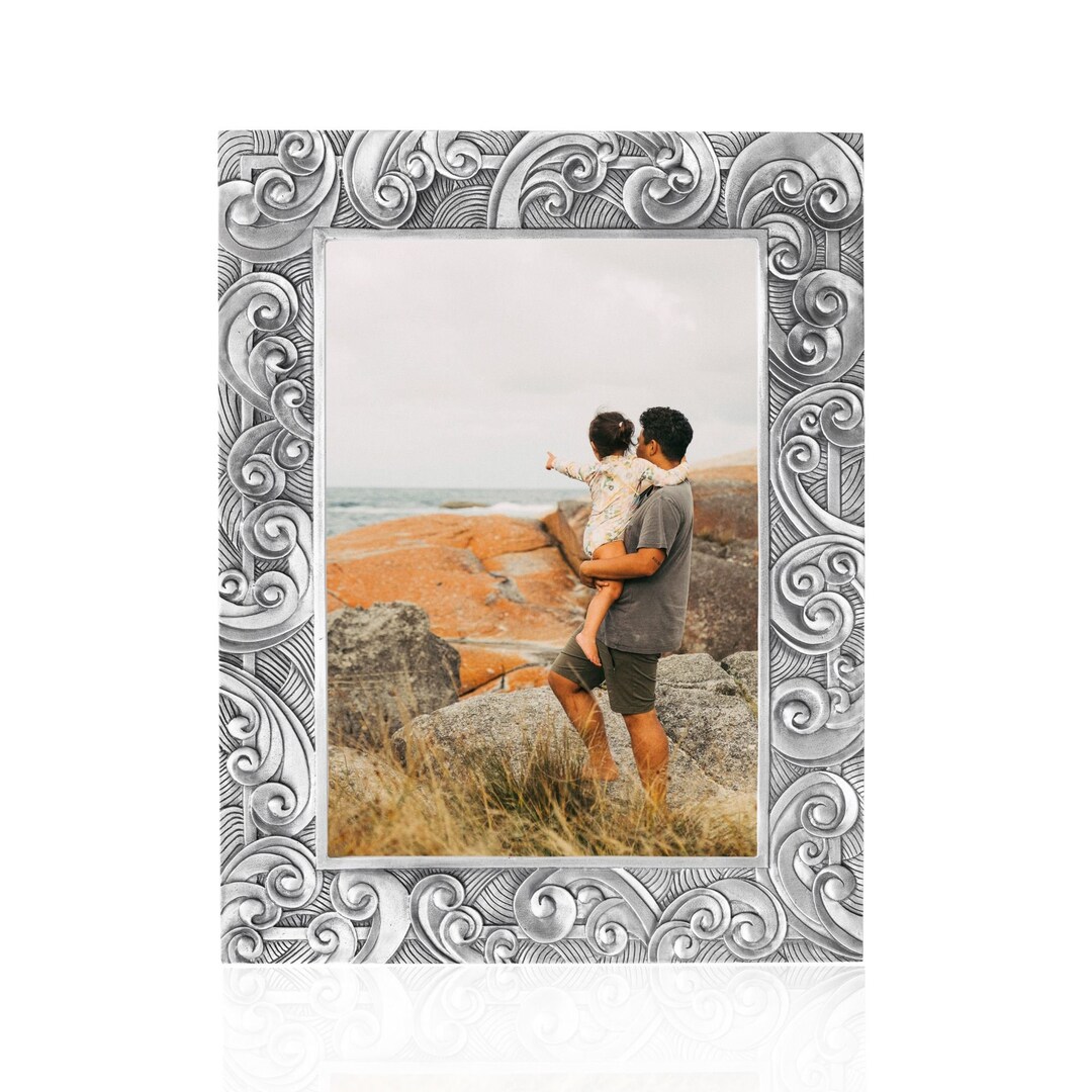 Wave Picture Frame || Beach-theme Frame | Handcrafted Gifts | Wedding ...