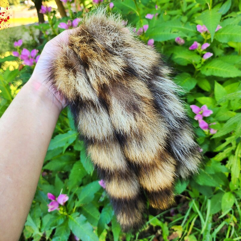 Tail Keychain - Etsy