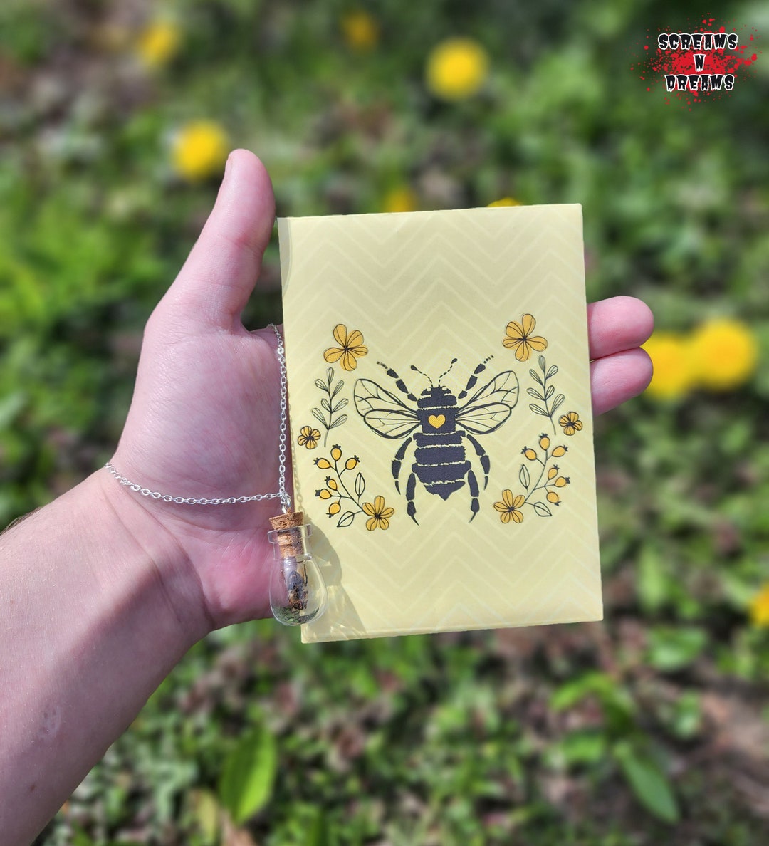 Bee-chain Necklace/ Real Honey Bee Necklace/oddity Jewelry - Etsy