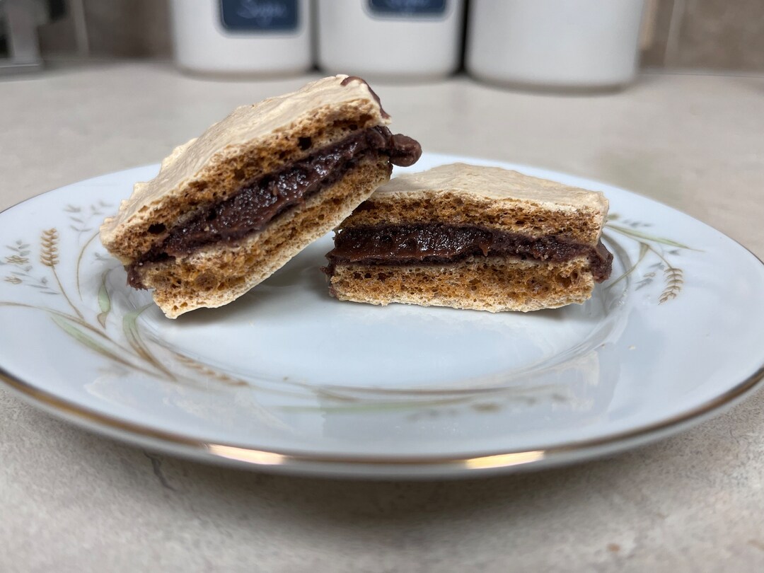 Laskonky - A Slovak Chocolate Creme-filled Meringue Pastry - Etsy