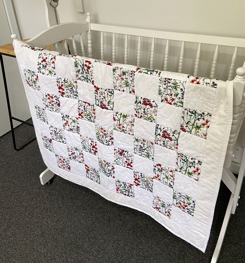 Winter Garden Baby Quilt - Etsy