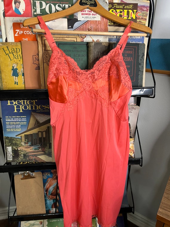 Vintage Pink Slip Nightgown Gem