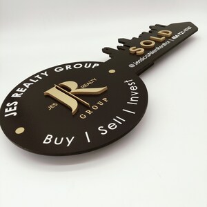 Real Estate Skyline Key Sign, 3D Realtor Closing Sign, Sold Real Estate ...