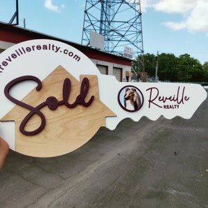 Sold Key Sign With Logo, Realtor Closing Custom, Sold Real Estate Agent ...