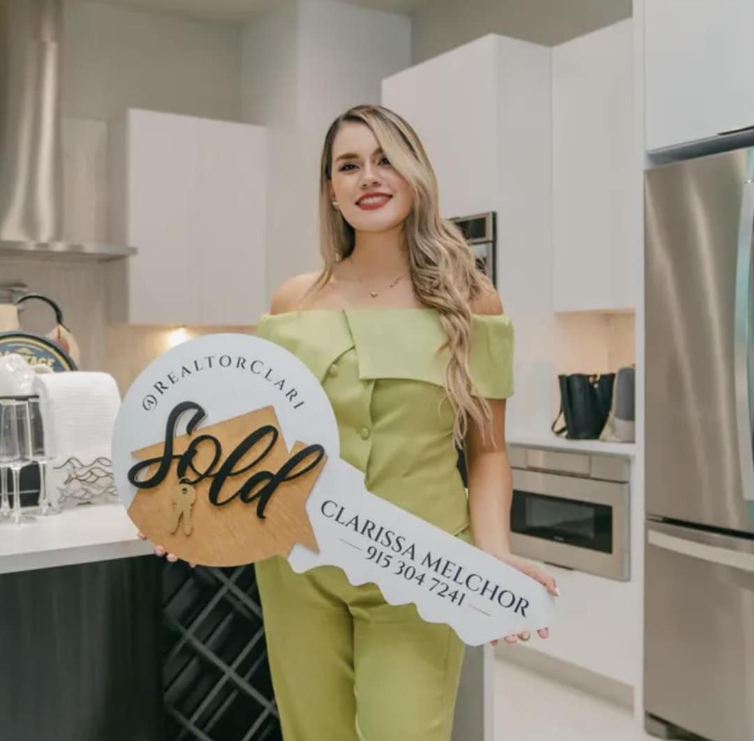 Sold by Key Sign, Realtor Closing Custom, 3D Sold Real Estate Agent Key ...