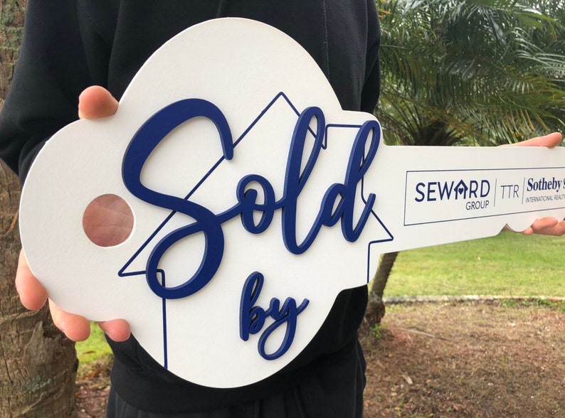 Custom Realtor Sold Key Sign With House Outline Realtor - Etsy