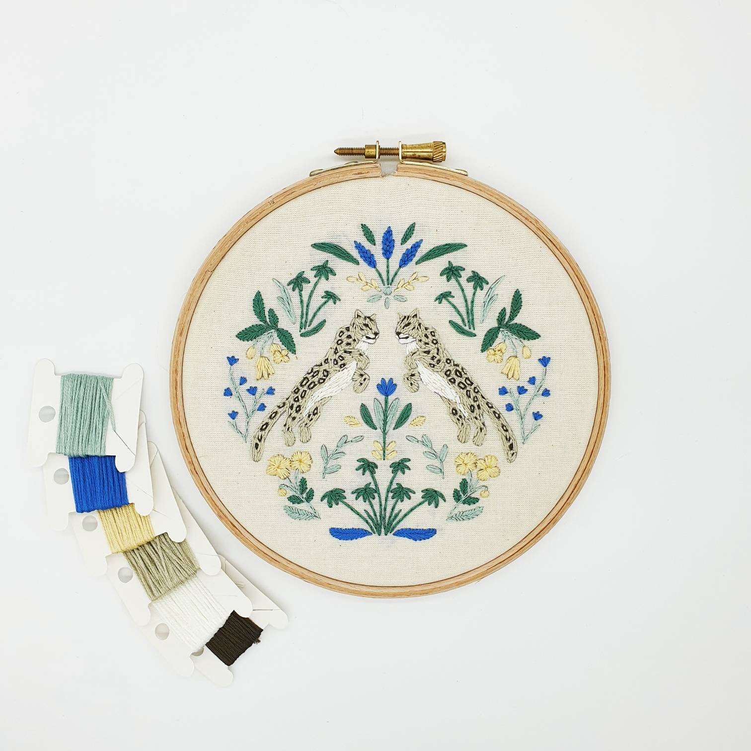 Snow Leopards Embroidery Kit Cat Embroidery Kit Embroidery - Etsy