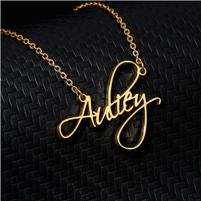 18k Cursive Name Necklace Name Necklace Cursive Name Plate Etsy