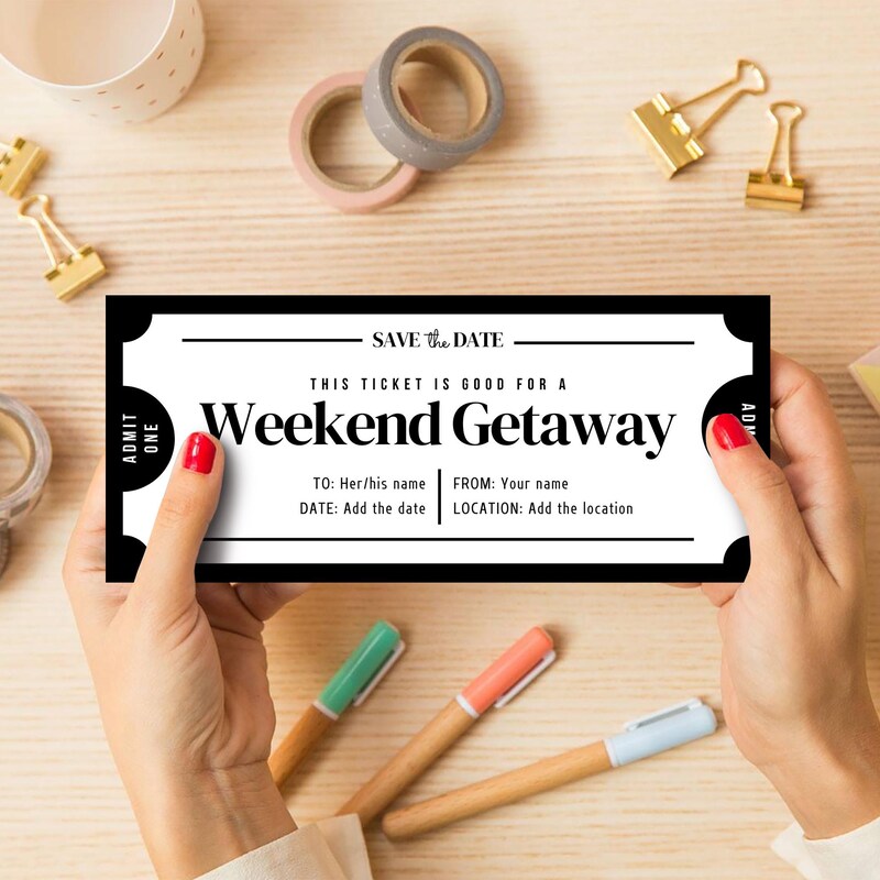 Girls Weekend Gift - 60+ Gift Ideas for 2025