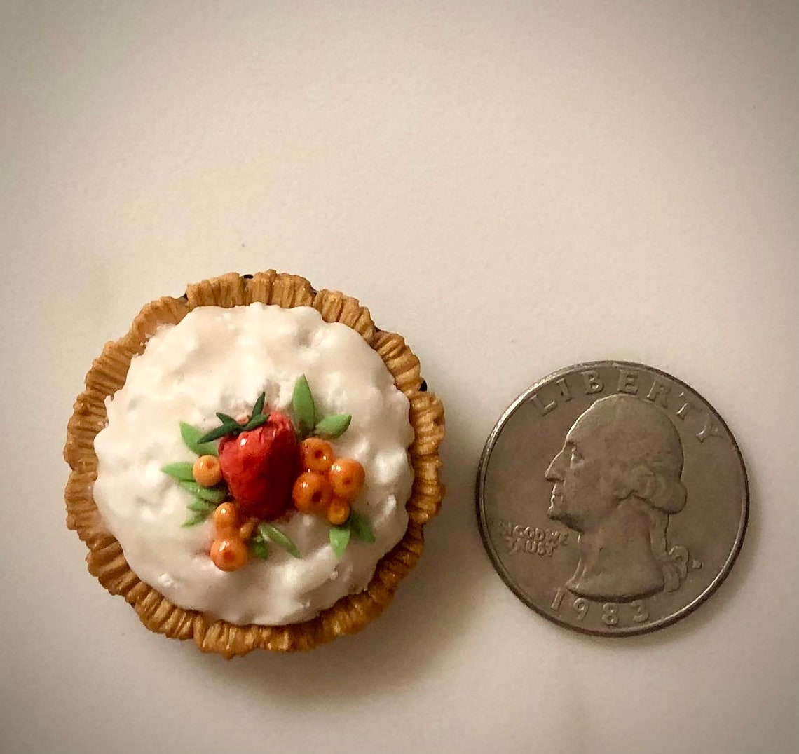 Miniature Fake Pie for Dollhouses, or Hostess Gift Magnet. Pie for ...