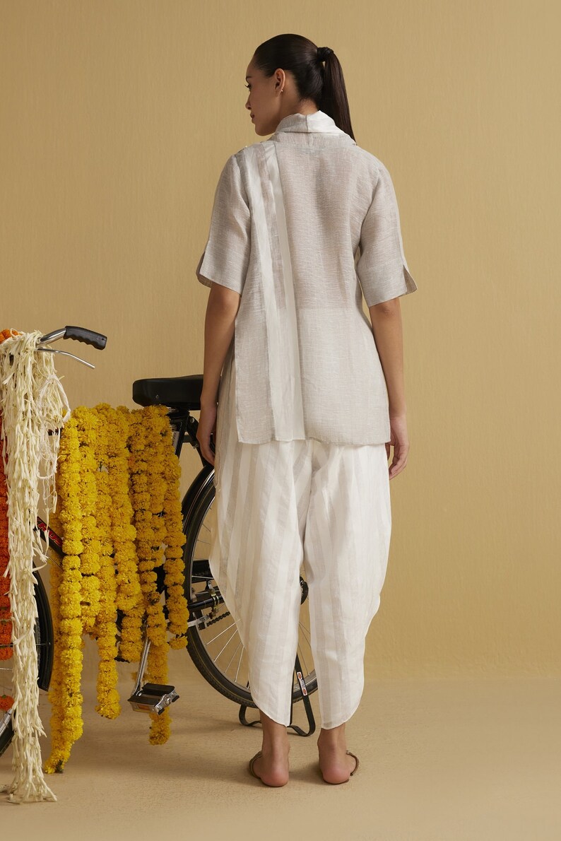 The Raahat Cape - Etsy