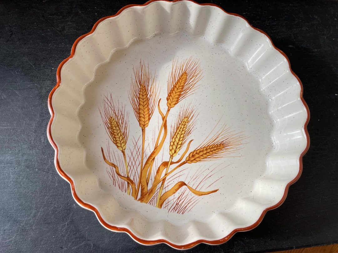 Vintage Stoneware Buckwheat Pie Plate Quiche Dish Baking Pie Scalloped ...