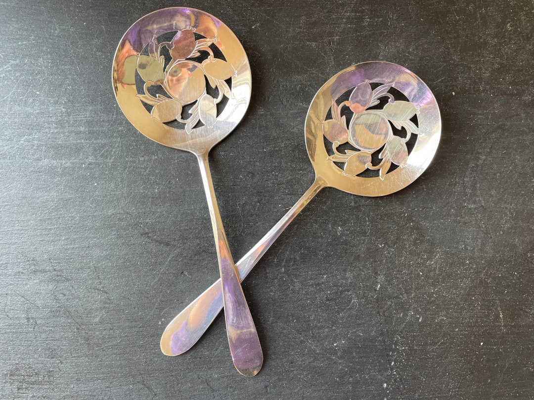 WM Rogers Silver Plated Relish Spoon - Etsy