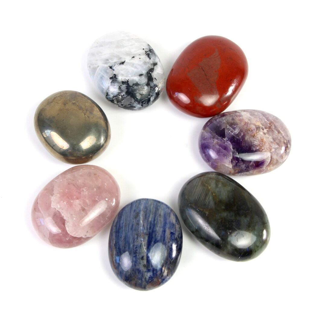 Seven Chakra Palm Stone Crystal Set, 7 Chakra Palm Stone Set. Chakra ...