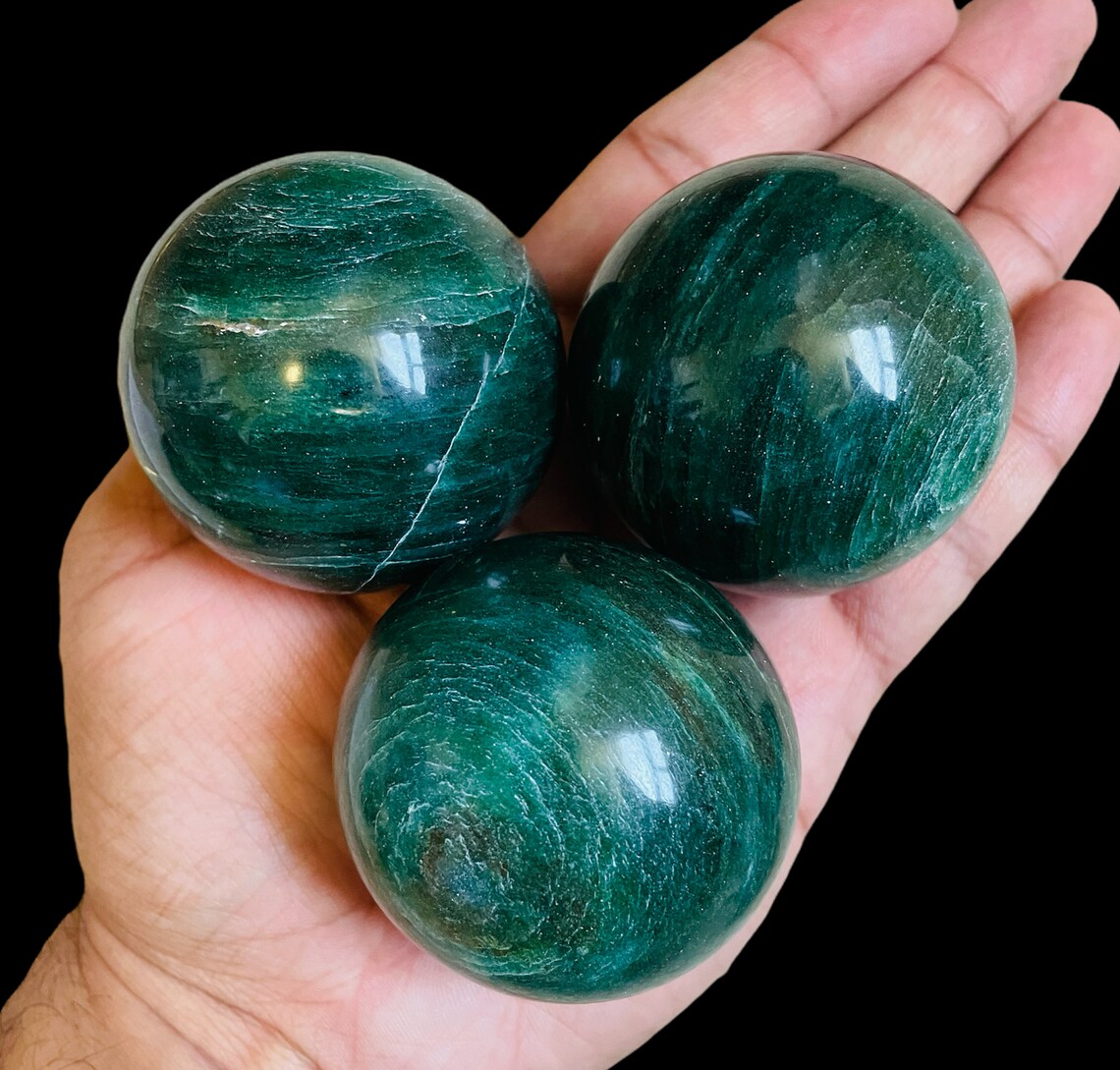Green Mica Sphere Agate Ball Crystal Sphere 180 G 50mm - Etsy
