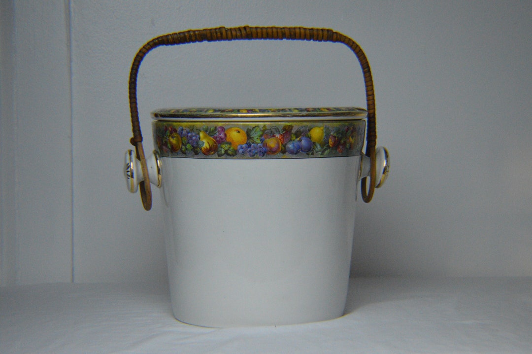 Vintage Pearl Pottery Hanley England Large Ironstone Chamber Pot Bucket ...