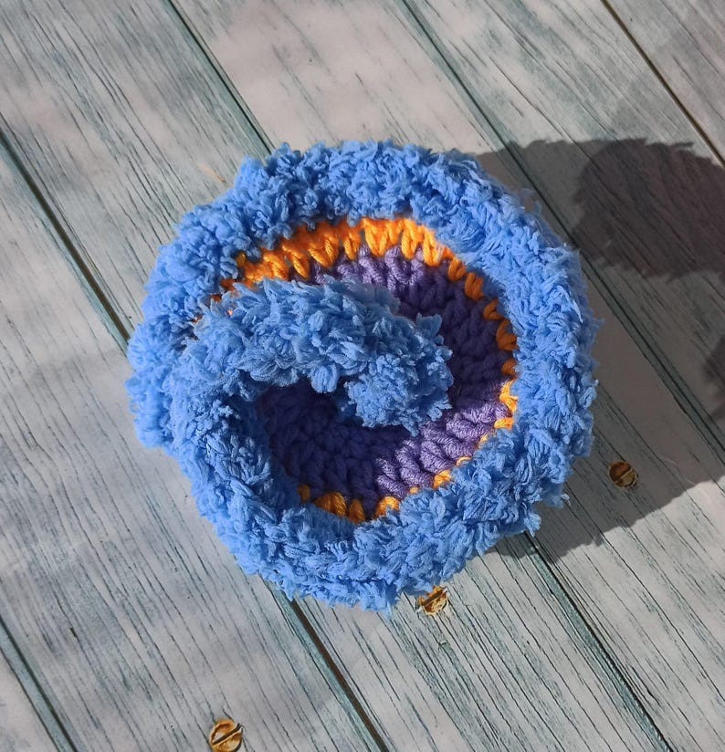 Crochet Möbius Strip Fidget Toy Pattern | Sensory Stress Relief Toy ...