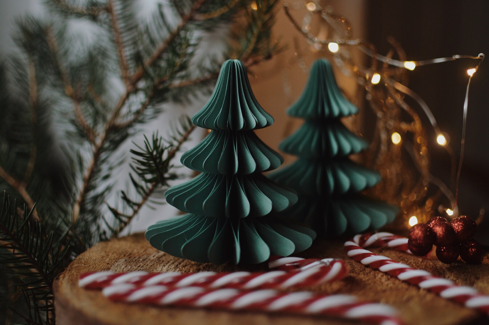 Paper Christmas Tree / Honeycomb Tree / Honeycomb Paper Decoration ...