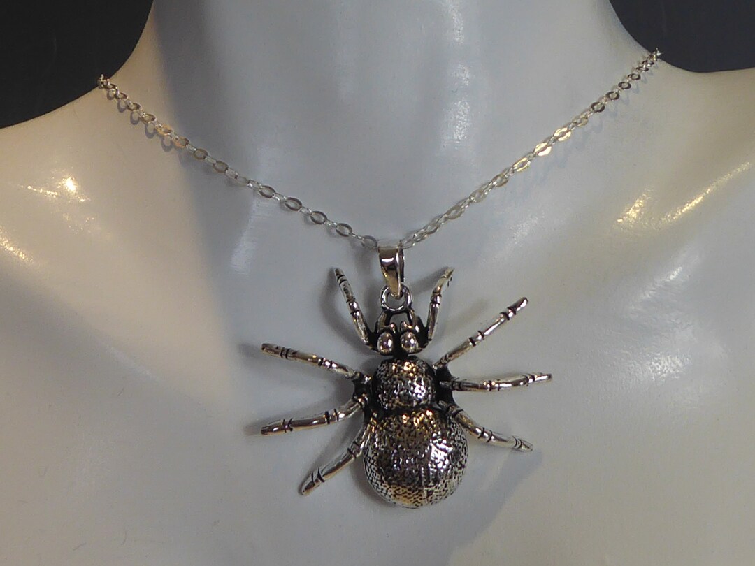 Silver Articulated Spider Pendant on 18 Inch Silver Chain - Etsy UK