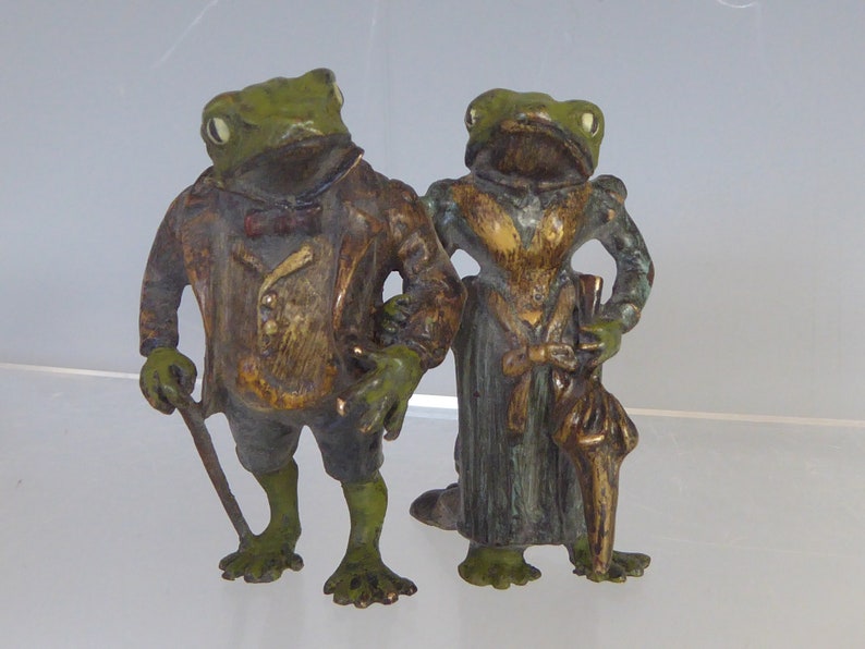 Cute Cold Painted Bronze Mr & Mrs Toad of Toad Hall - Etsy