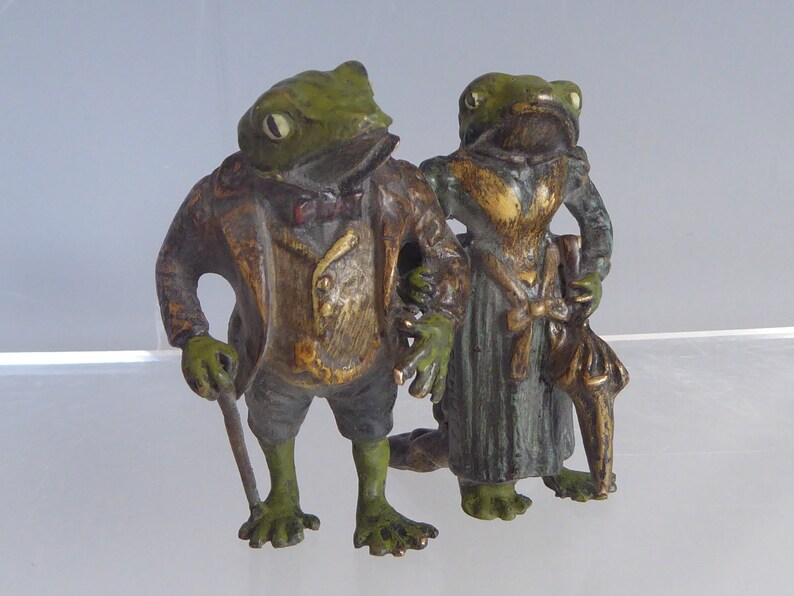 Cute Cold Painted Bronze Mr & Mrs Toad of Toad Hall - Etsy