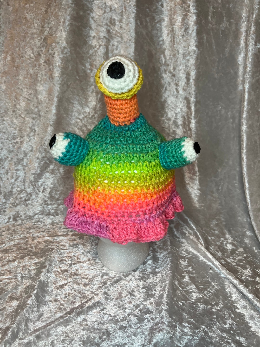 Alien Bucket Hat - Etsy