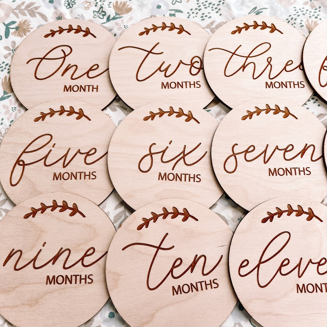 Monthly Milestones, Wooden Milestone Cards, Baby’s First Year, Photo ...