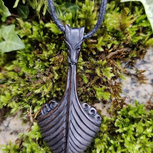 Bone Viking Longboat Pendant, Wolf Figurehead, Viking Ship Necklace - Etsy