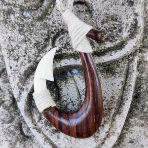 Maori Style Tribal Hook , Hei Matau Pendant, Bone and Wood - Etsy