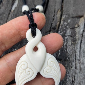 Whale Tail Pendant, Bone Whale Tail Twist, Maori Style Whale Tail ...
