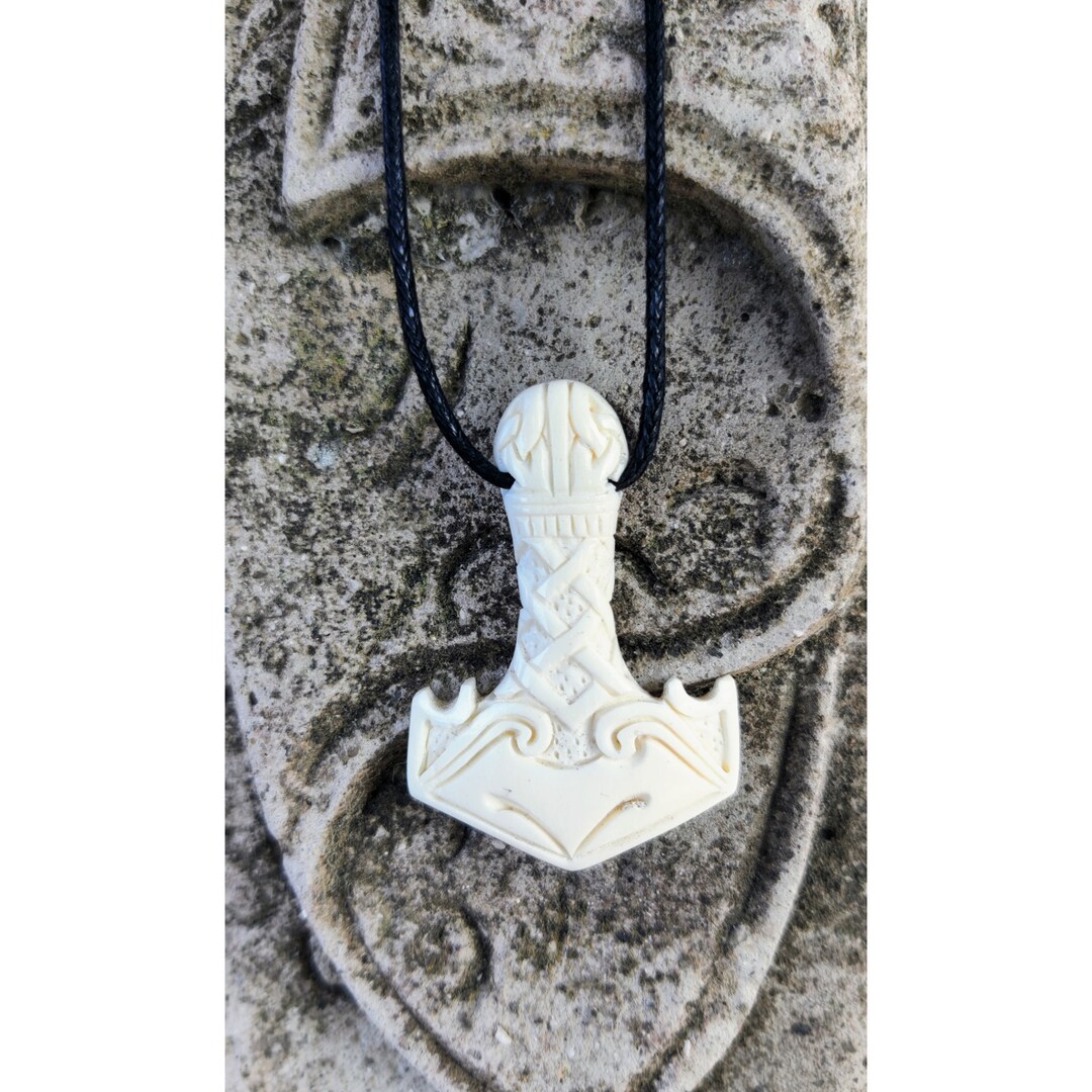 Viking Bone Mjolnir, Thor's Hammer Pendant, Celtic Knotwork - Etsy