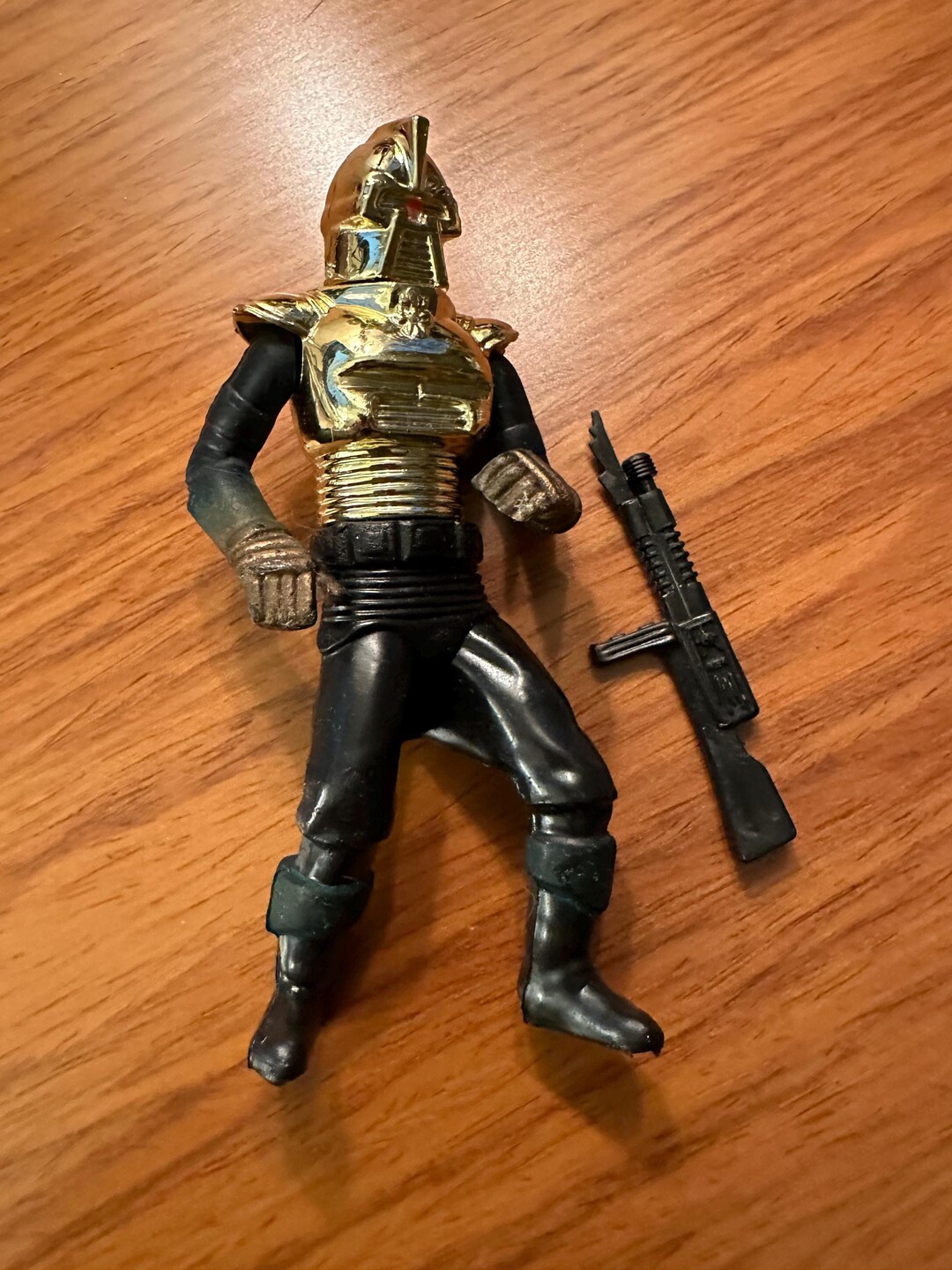 Mattel Battlestar Galactica Wave 2 Cylon COMMANDER W/laser Rifle, 1978 ...