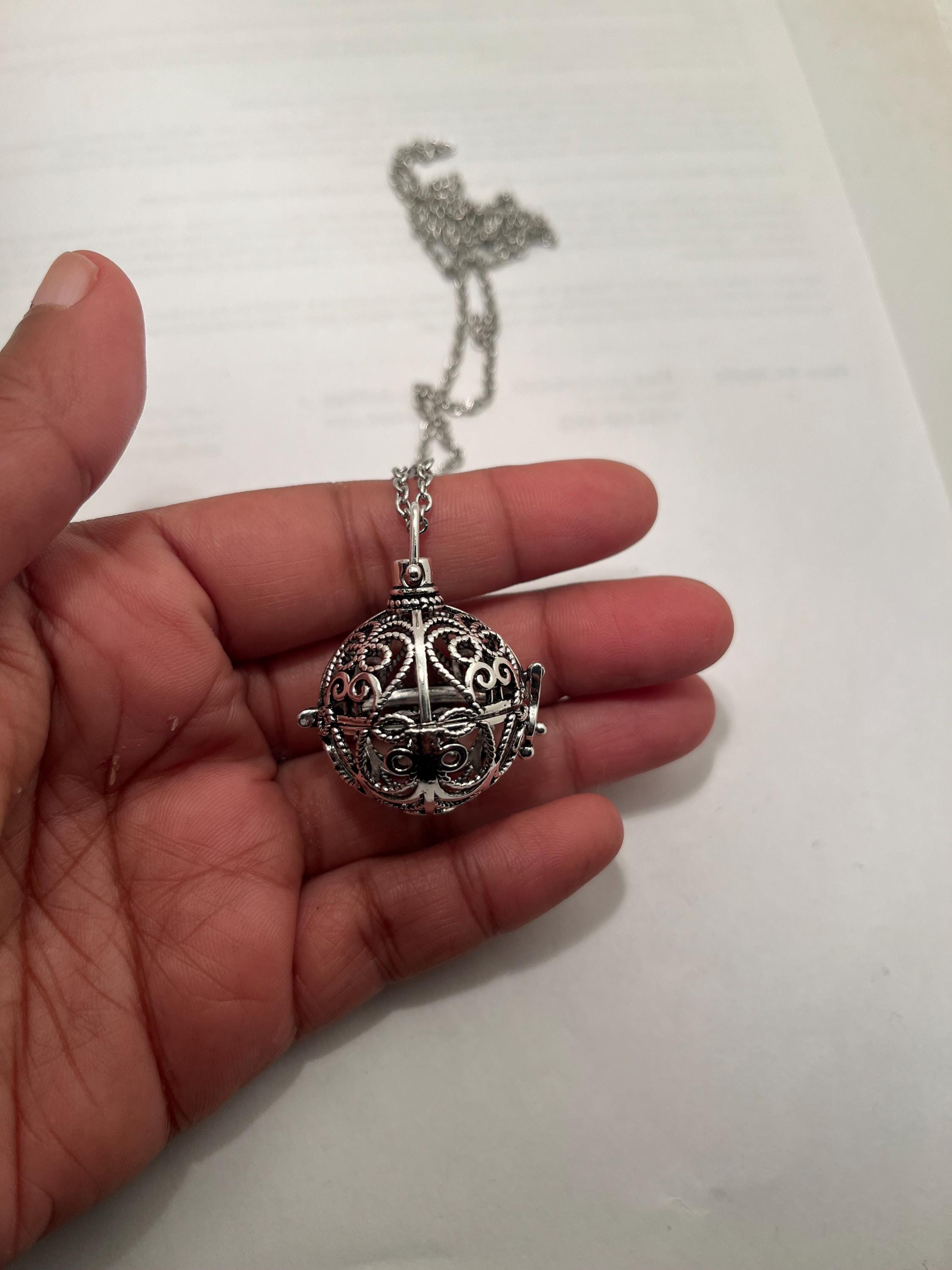 Rosemry’s Baby Tannis Root Pendant With Chain - Etsy