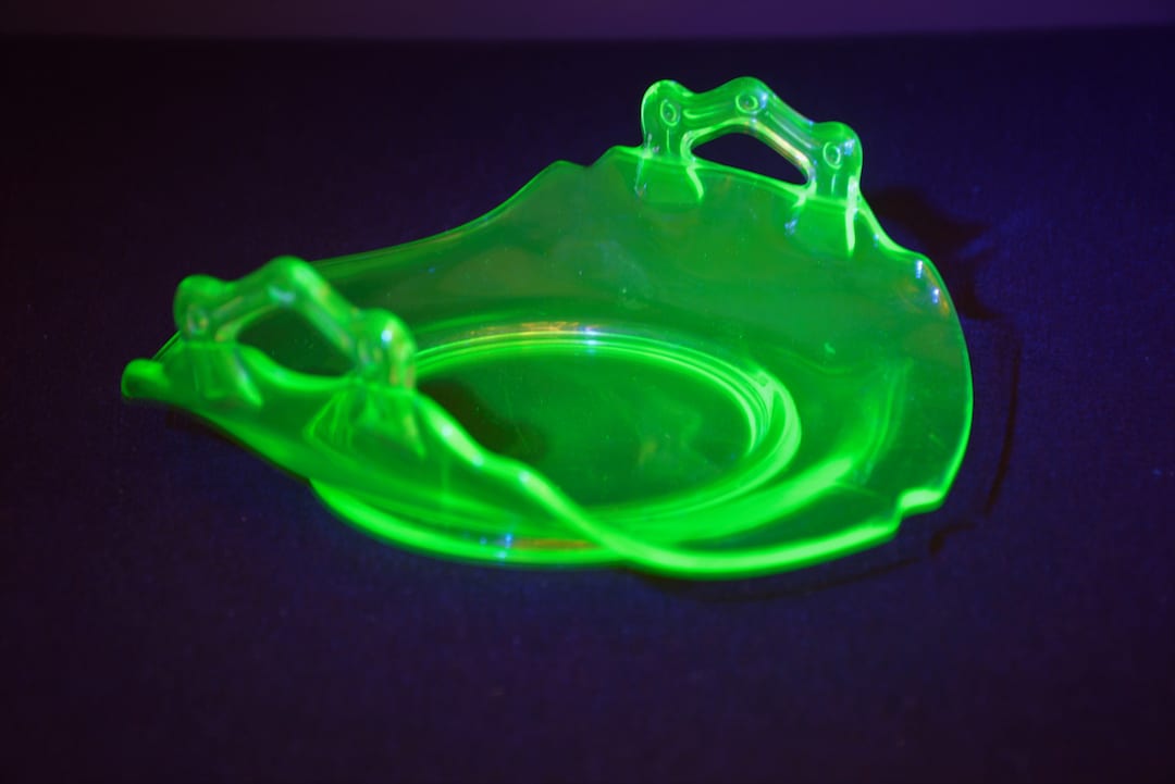 Uranium Green Glass Double Handled Curved Candy Dish - Etsy