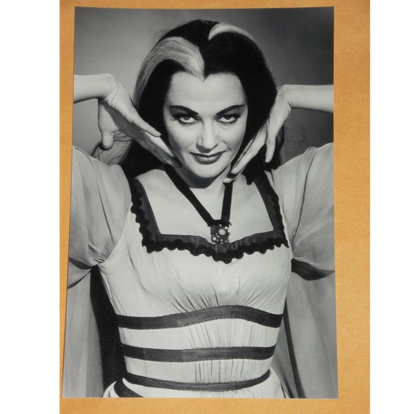 Lily Munster Nude Etsy