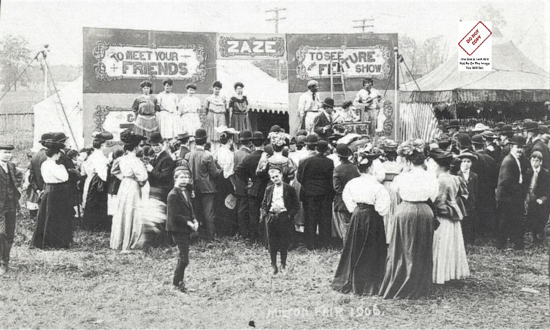 Circus Sideshow Scary Circus Act Circus Clown Halloween Freaky Fright ...
